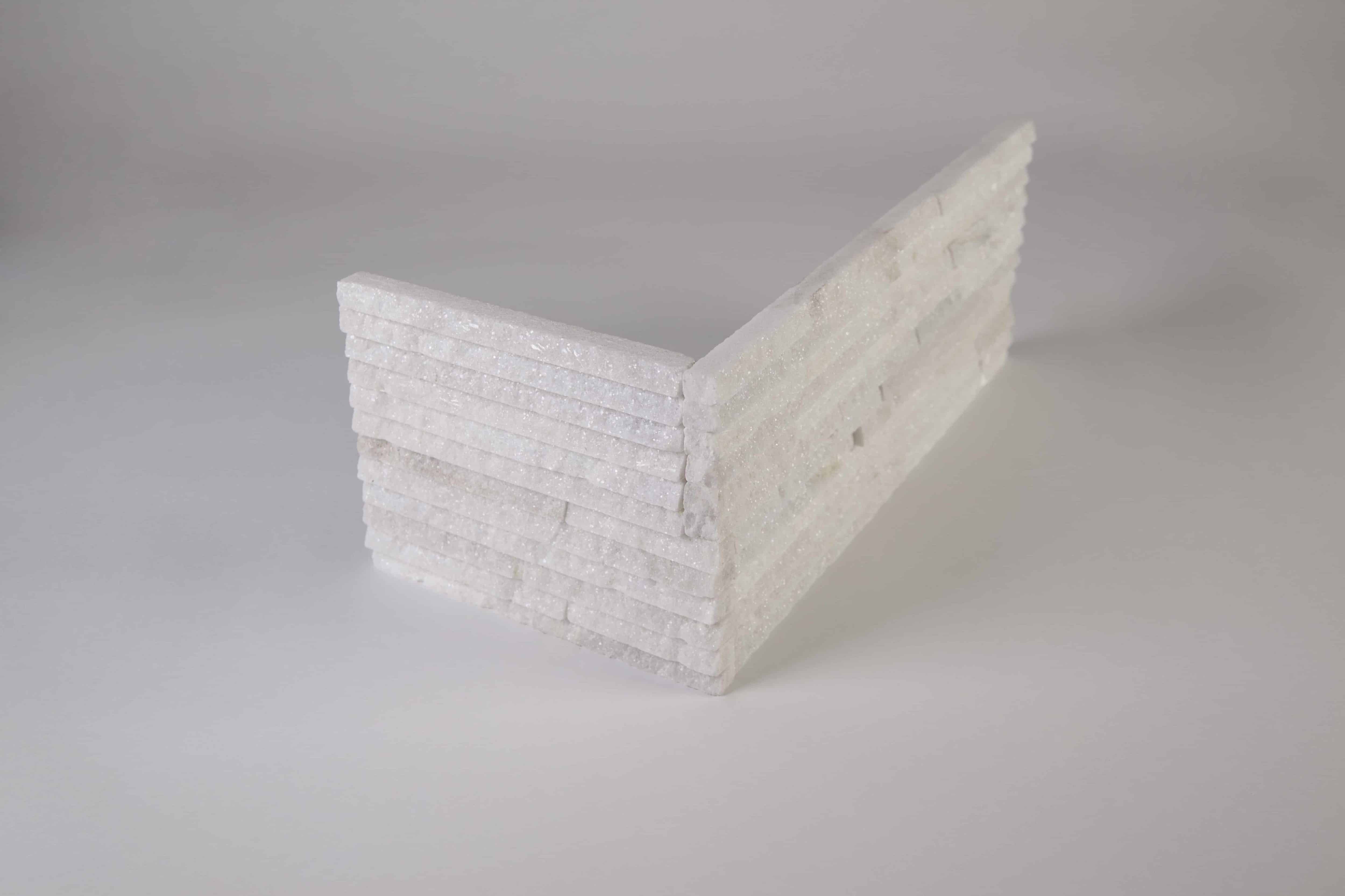 Arctic White Shadowstone Corner - Realstone Systems