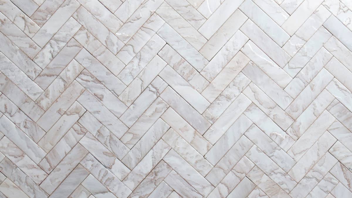 Erin Adams Tempered Snow Drift Tile - Realstone Systems