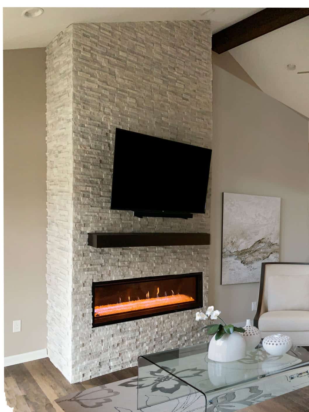 Top 10 fireplaces with TV's - Realstone Systems