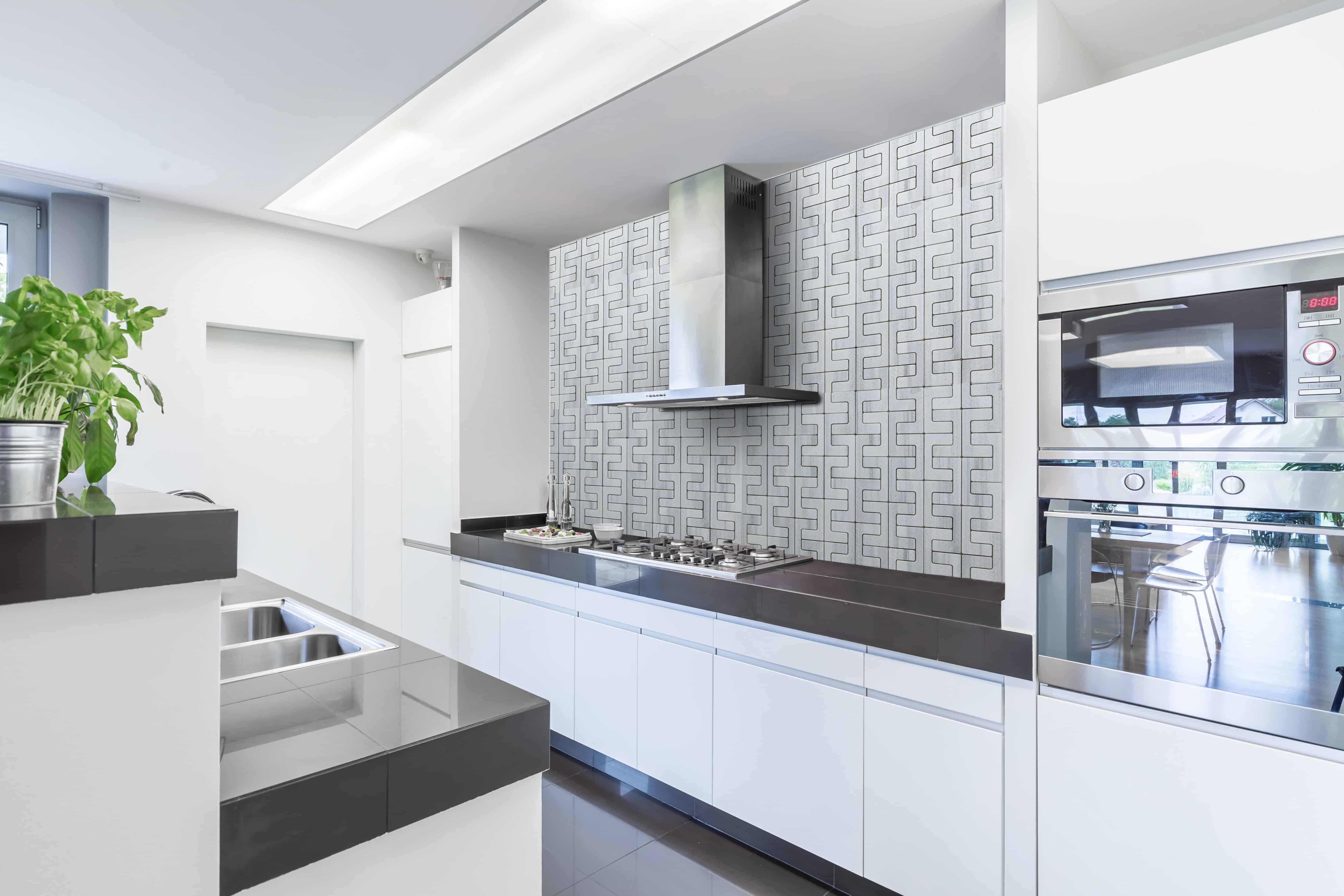 Marmos C-Chain Kitchen - Realstone Systems