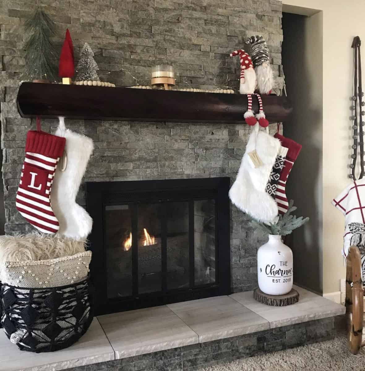 12 Gorgeous Christmas Fireplace Designs - Realstone Systems