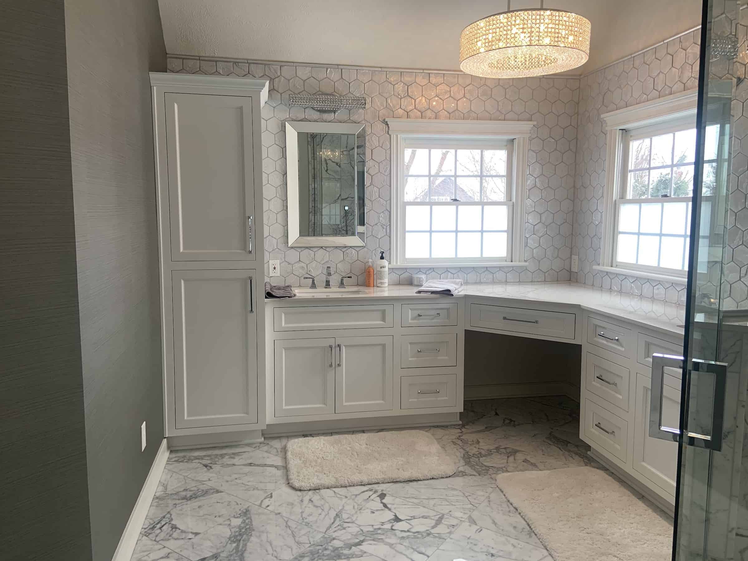 Tempered Stardust Hex Bathroom - Realstone Systems